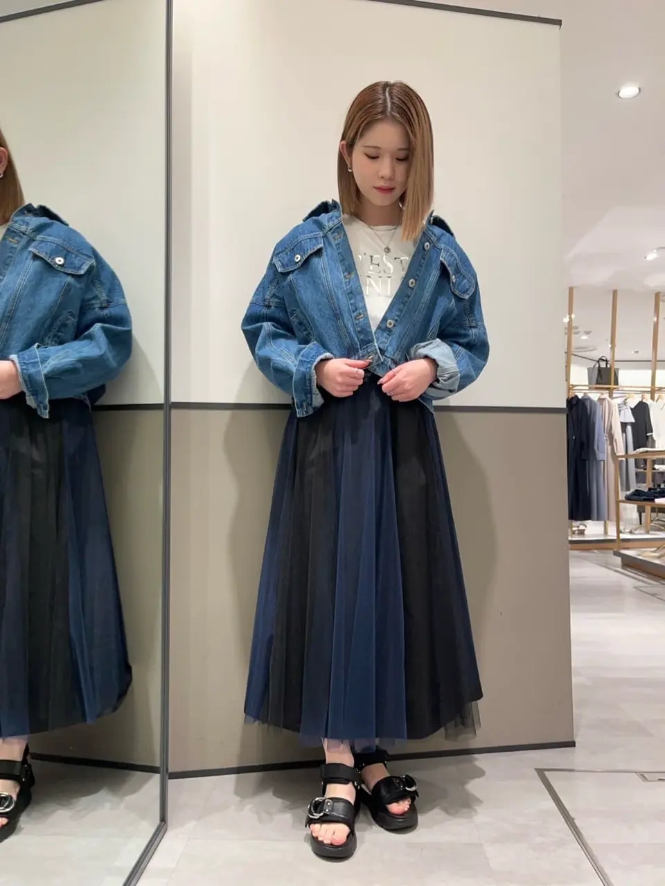 フリンジデニムジャケット/YECCA VECCA（イェッカ ヴェッカ）の